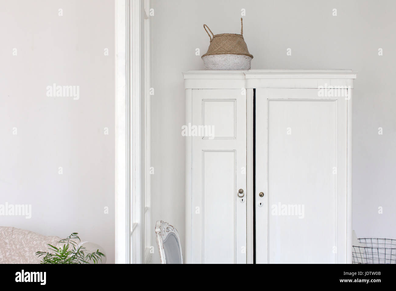 Wardrobe design hi-res stock photography and images - Alamy