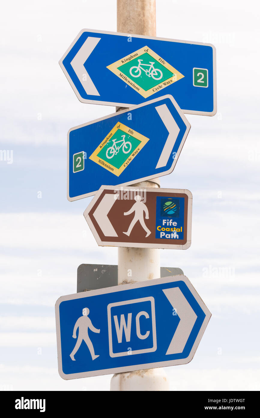 Cycle Path Signs High Resolution Stock Photography and Images - Alamy