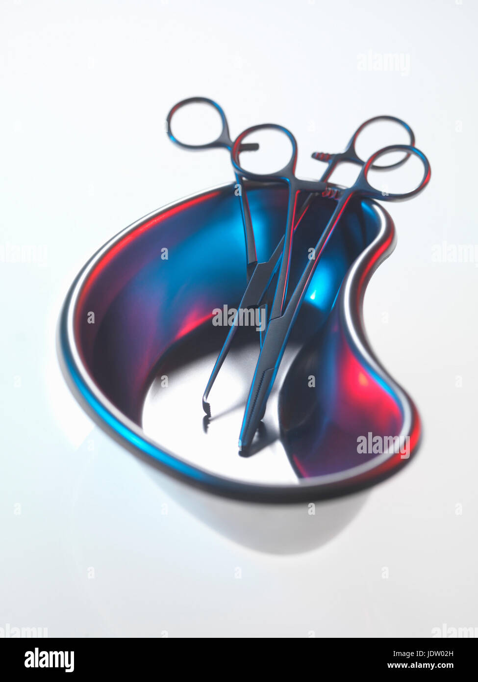 Forceps hi-res stock photography and images - Alamy