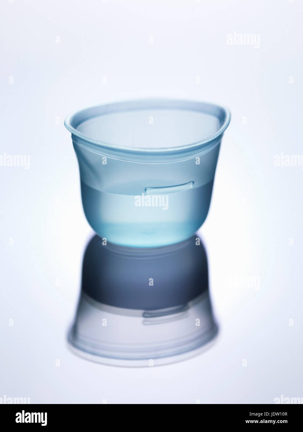 Eye wash hi-res stock photography and images - Alamy