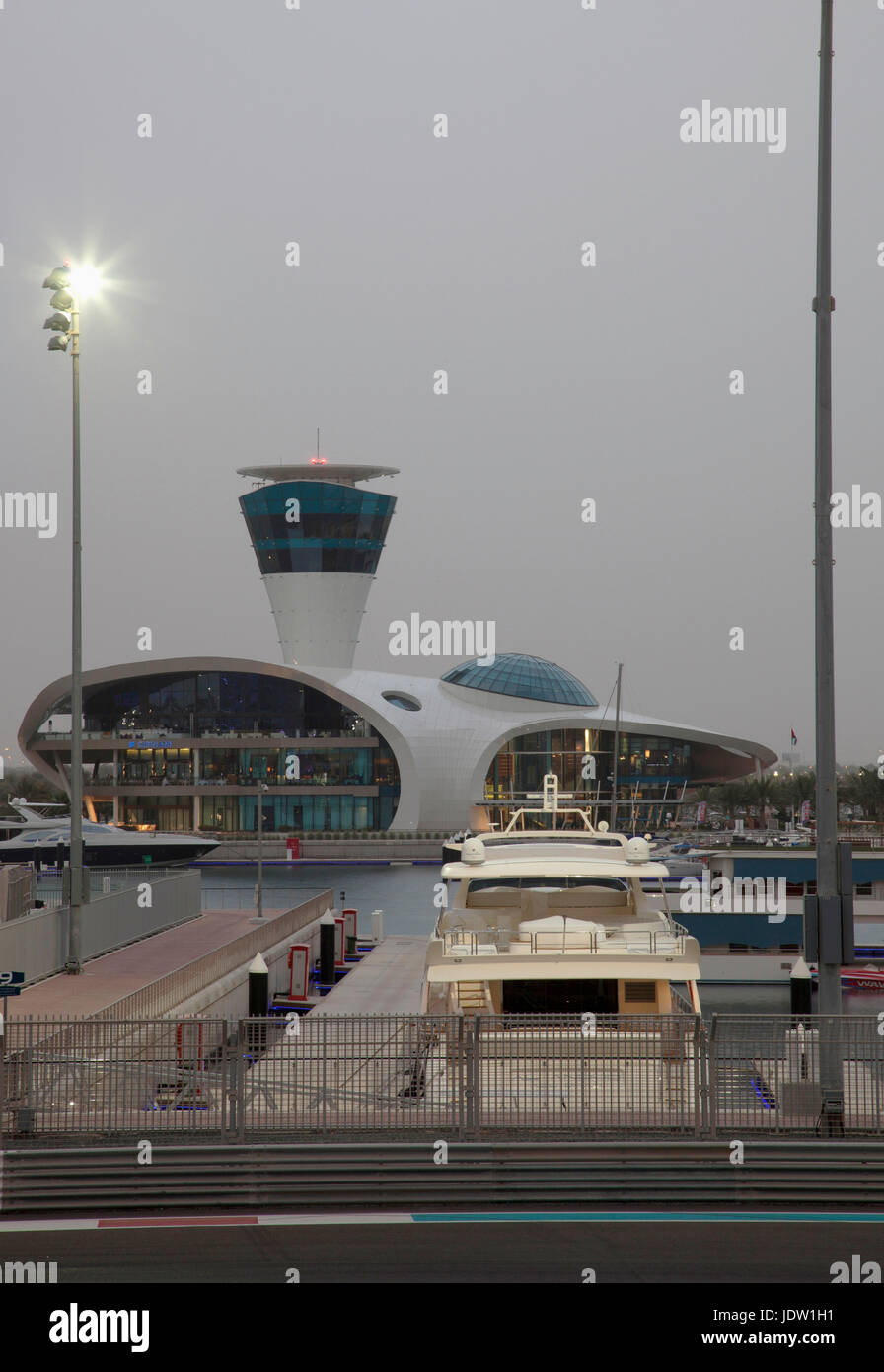 Modern building on urban harbor Stock Photo - Alamy
