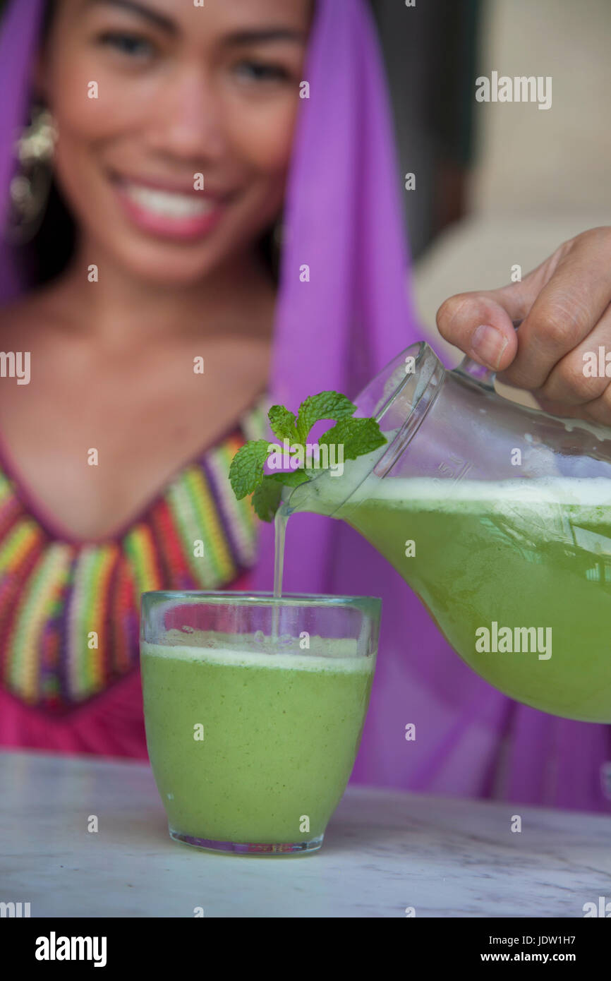 Pouring juice pitcher glass hi-res stock photography and images - Alamy