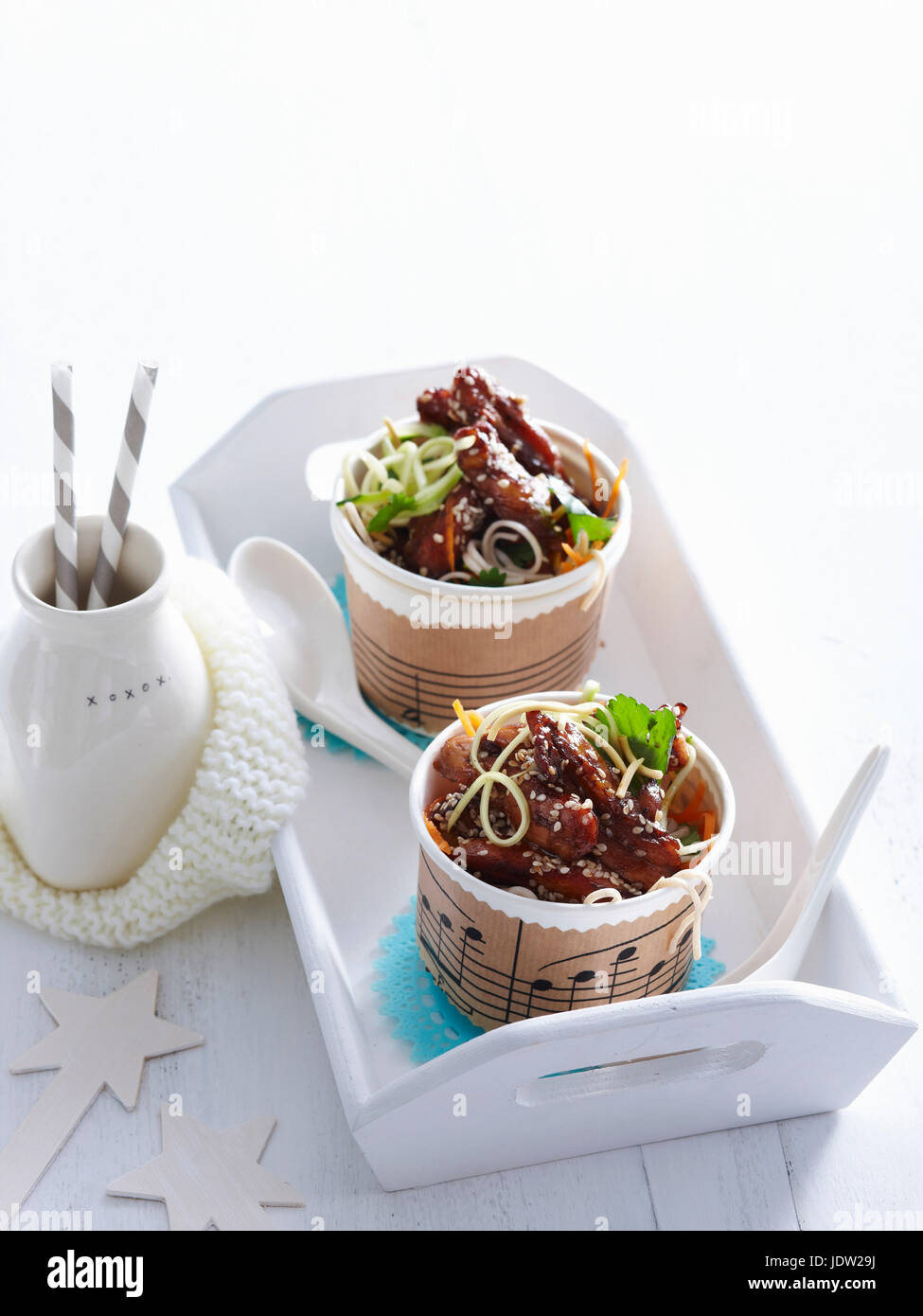 Cups of beef and noodles Stock Photo - Alamy