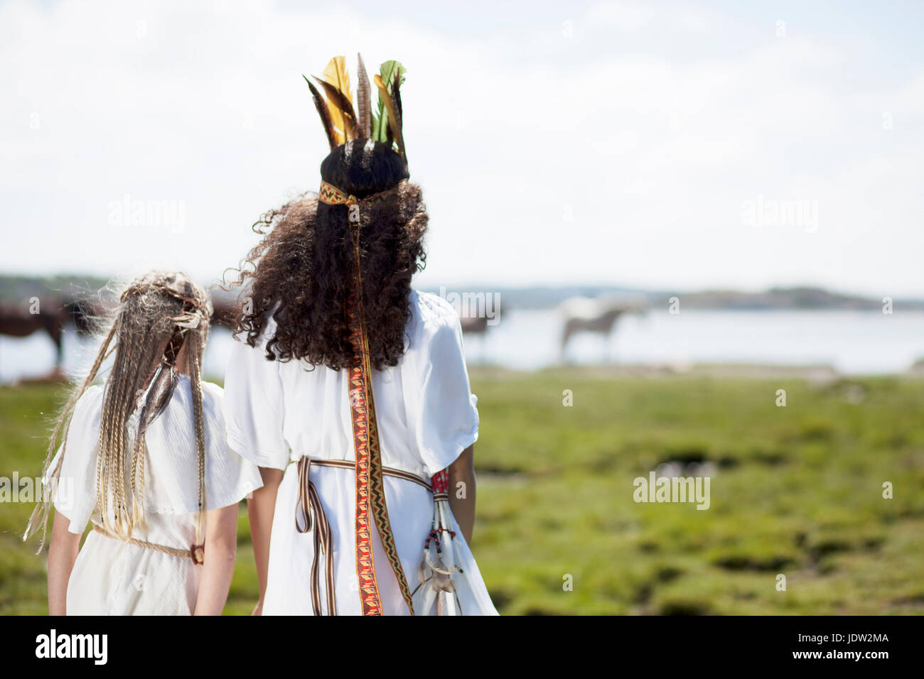 Native girls hi-res stock photography and images - Alamy