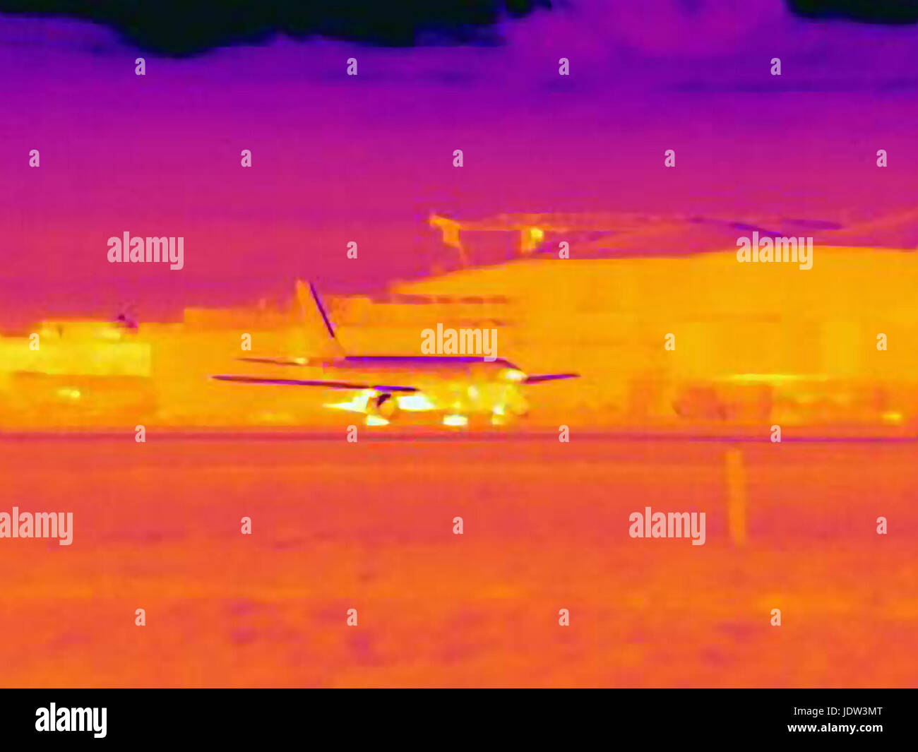 Thermal image of airplane landing Stock Photo - Alamy