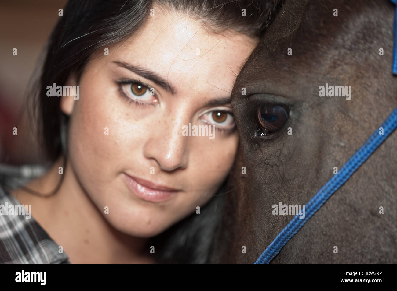 Woman horse close up hi-res stock photography and images - Alamy