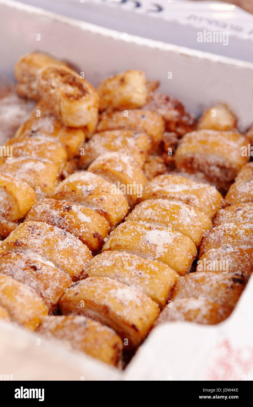 Israeli sweets hi-res stock photography and images - Alamy