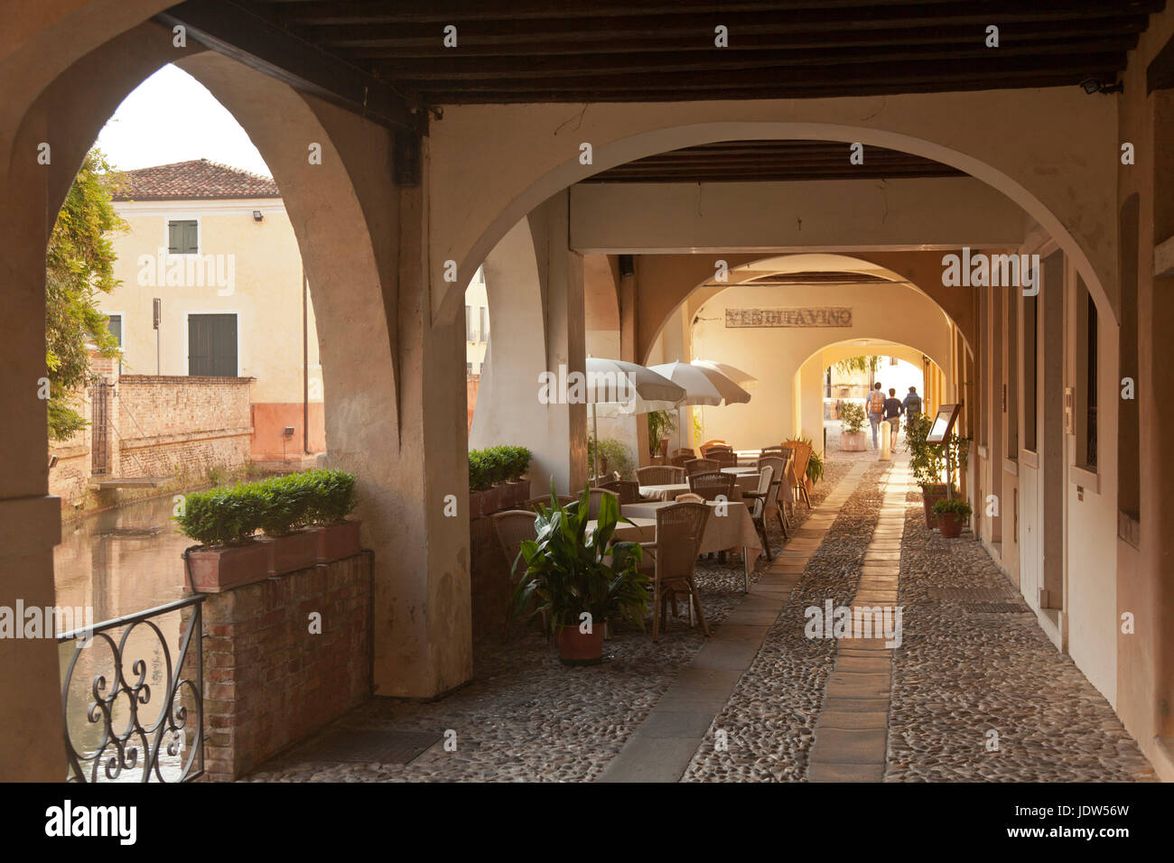 Walkway in Treviso, Veneto, Italy Stock Photo - Alamy