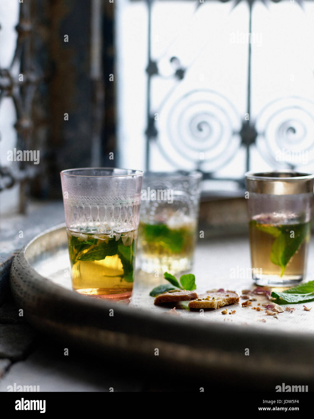 Moroccan tea glasses hi-res stock photography and images - Alamy