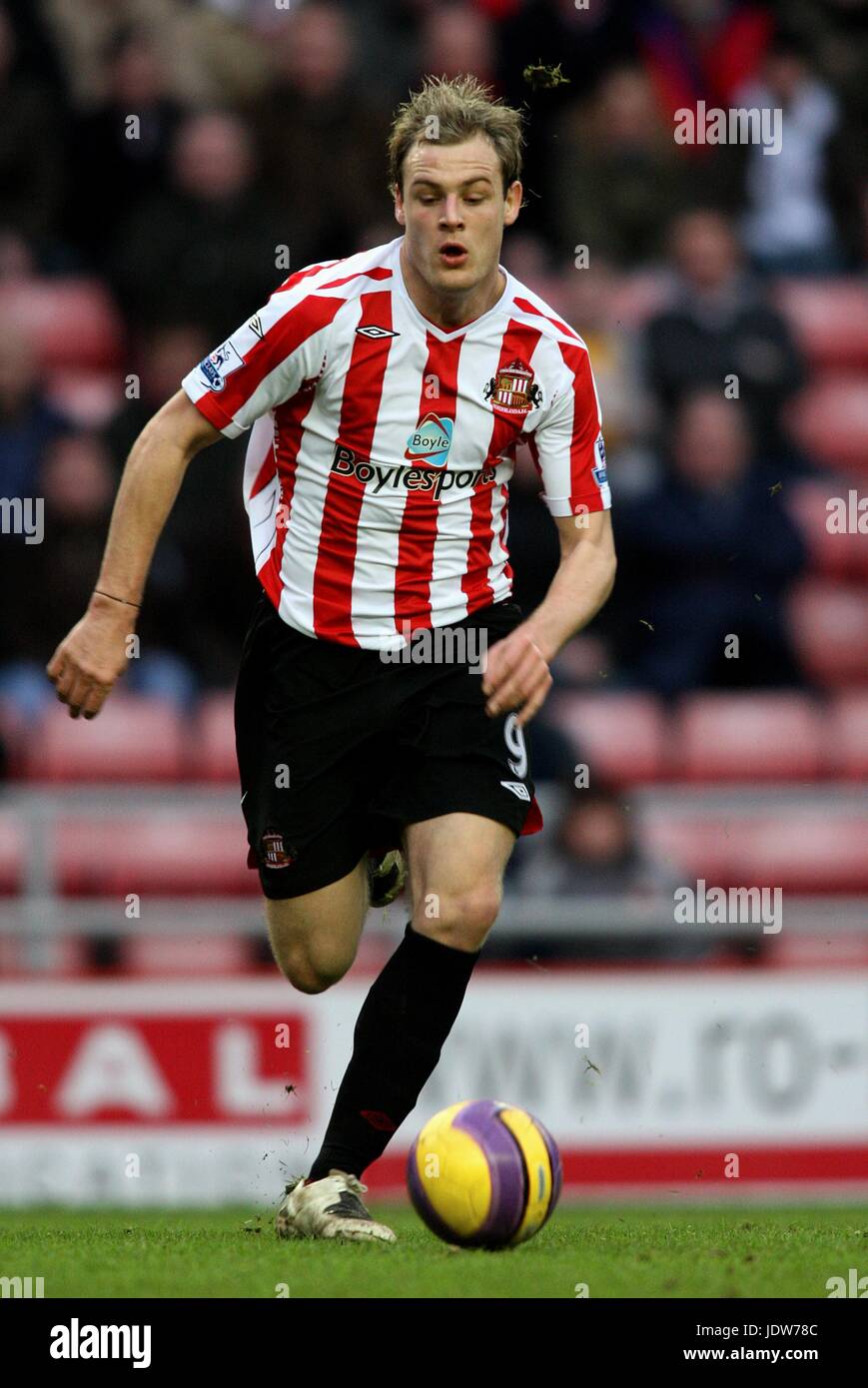 ANTHONY STOKES SUNDERLAND FC THE STADIUM OF LIGHT SUNDERLAND ENGLAND 13 ...