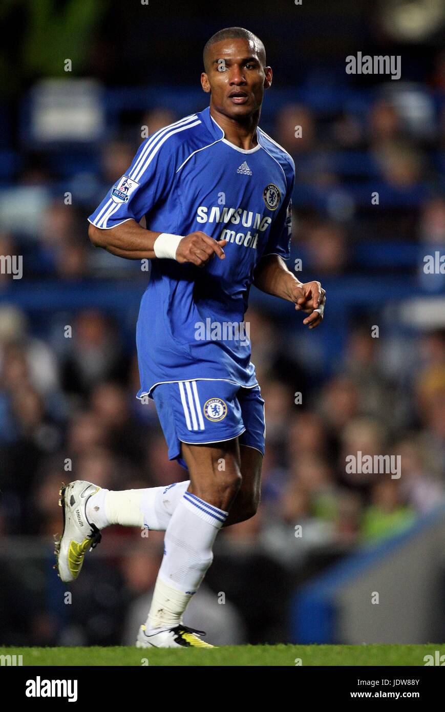 Stamford bridge florent malouda hi-res stock photography and images - Alamy