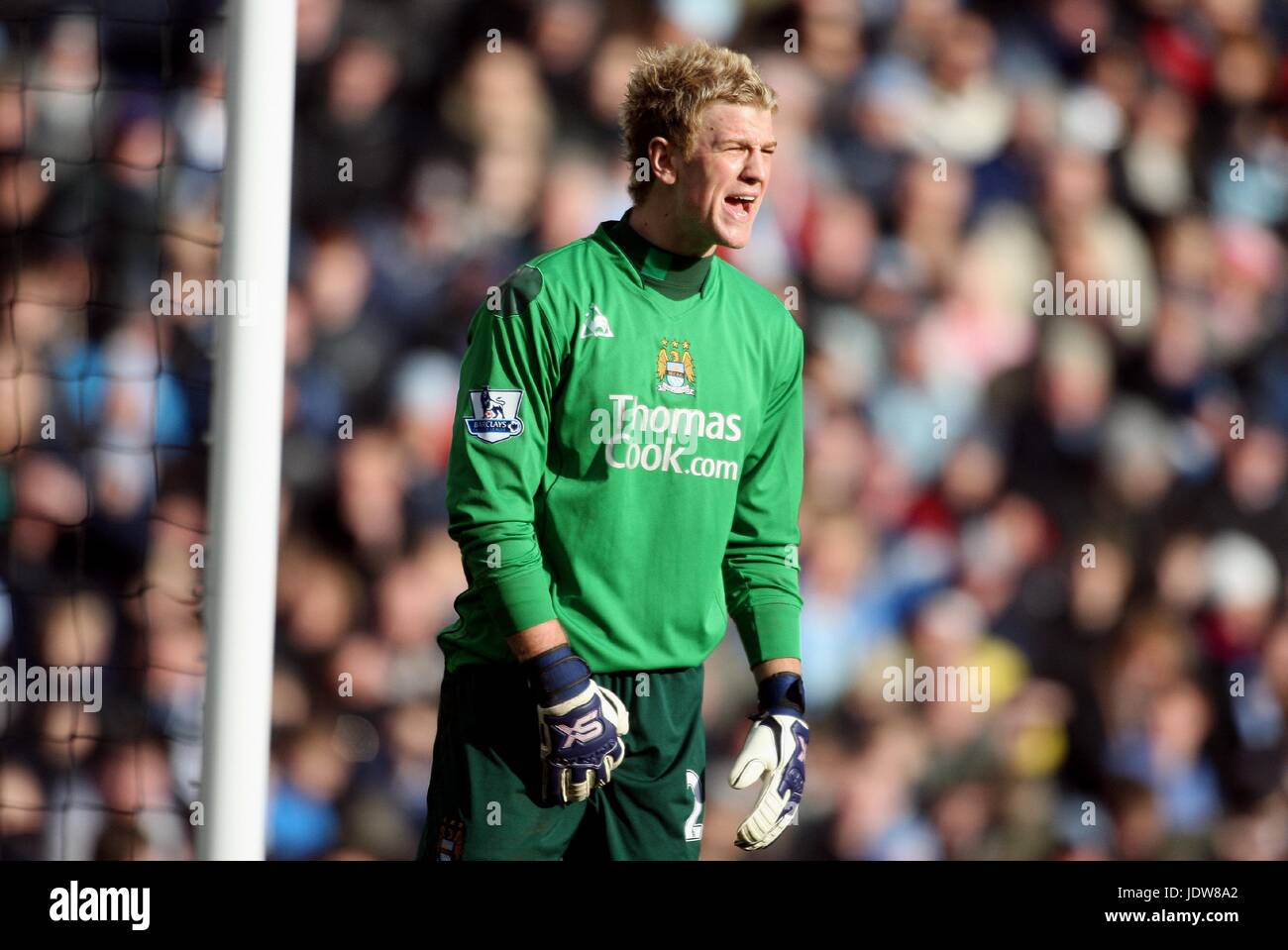 JOE HART MANCHESTER CITY FC CITY OF MANCHESTER STADIUM MANCHESTER ...