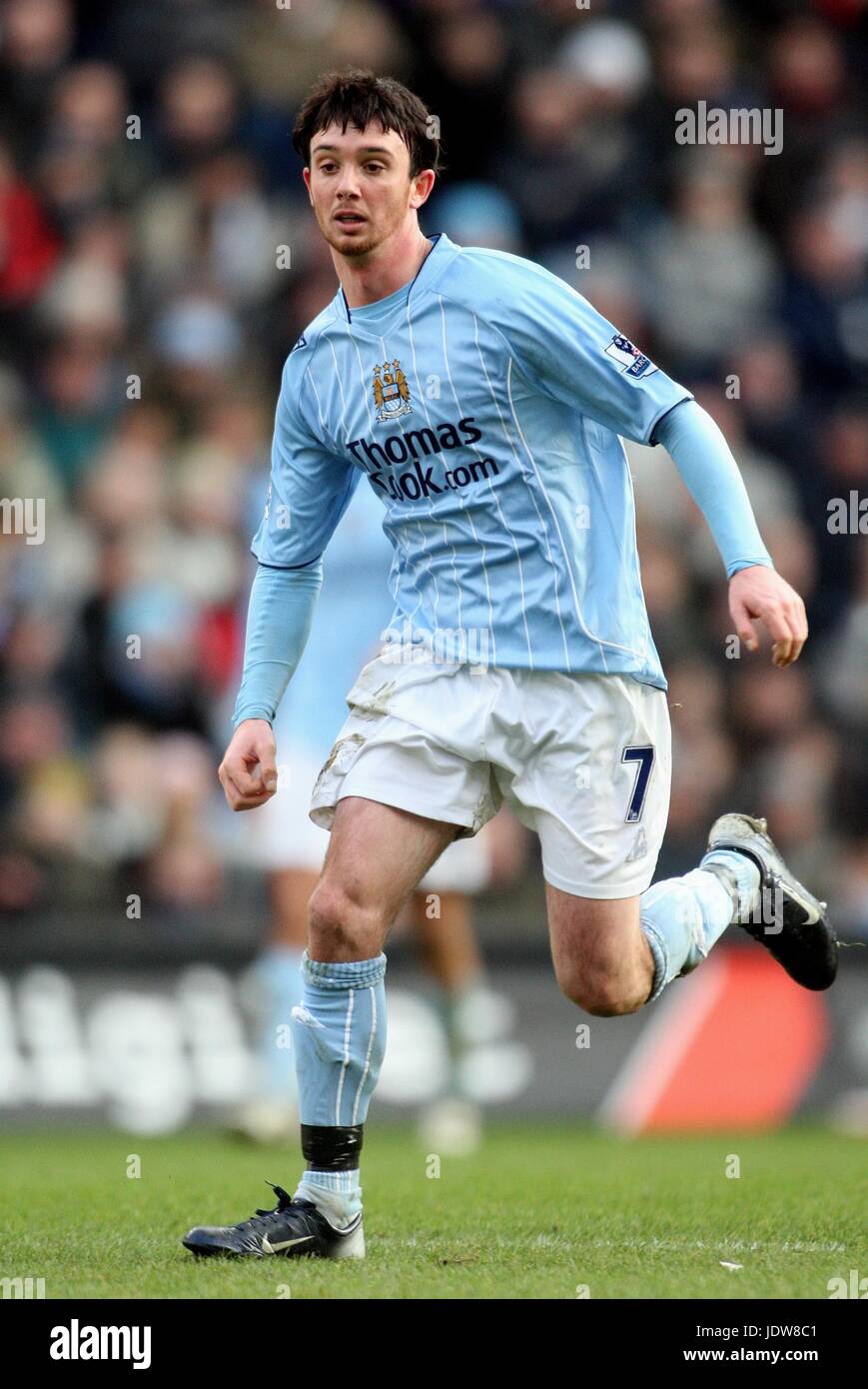 STEPHEN IRELAND MANCHESTER CITY FC CITY OF MANCHESTER STADIUM ...