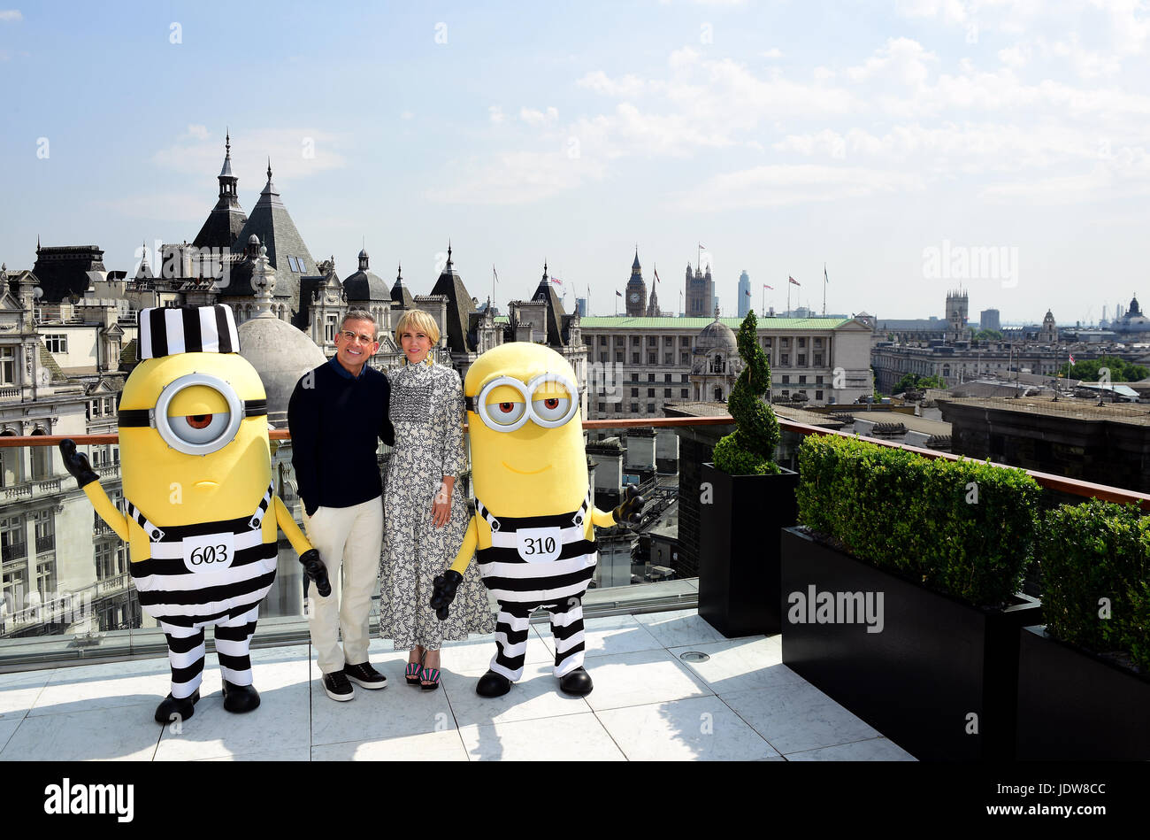 Steve Carell, Kristen Wiig and Minion Costume Characters attending the ...
