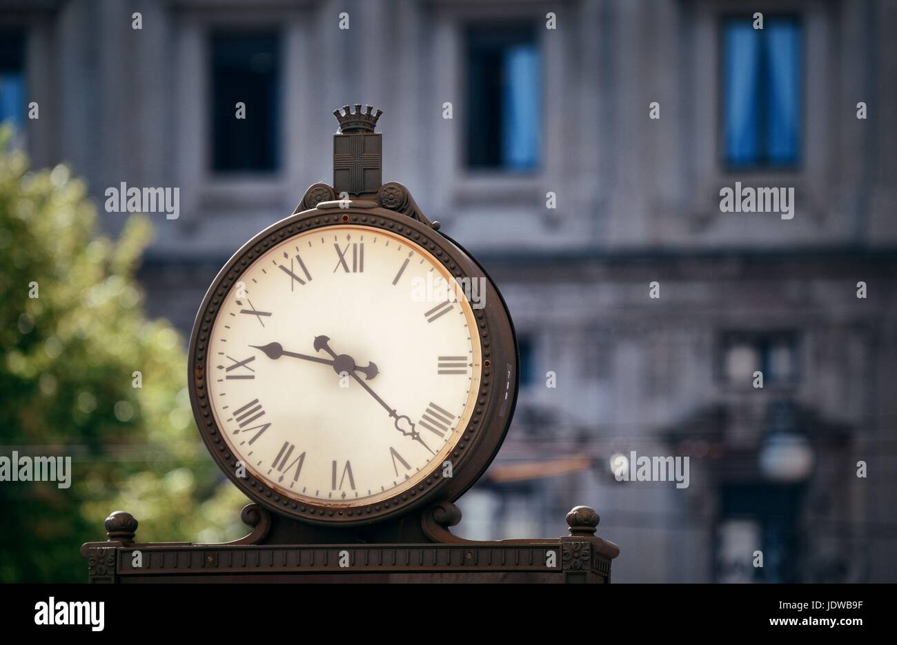 Vintage clock in milan hi-res stock photography and images - Alamy