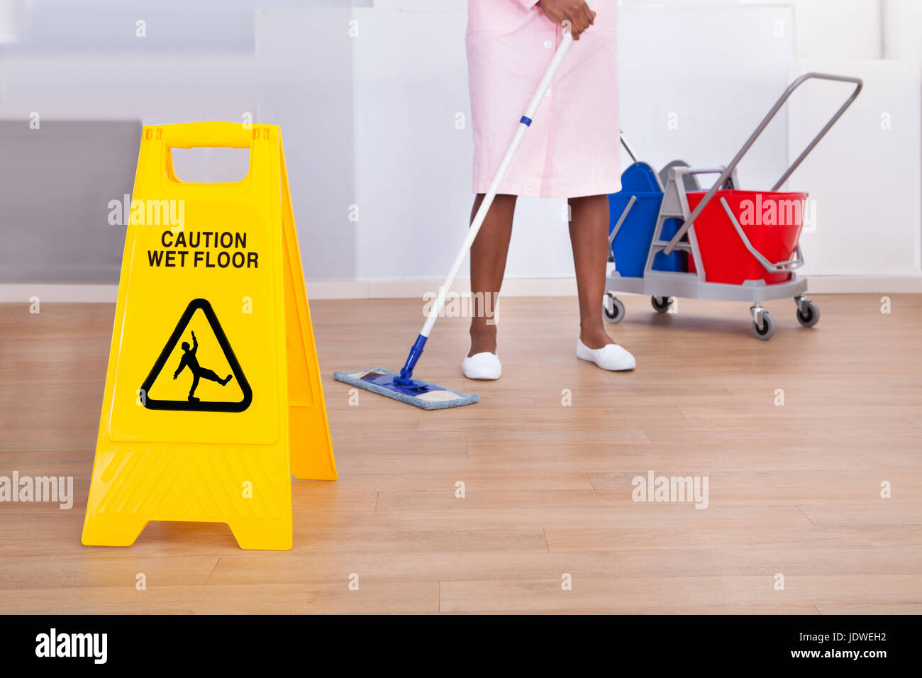 Hotel housekeeper african american hi-res stock photography and images ...