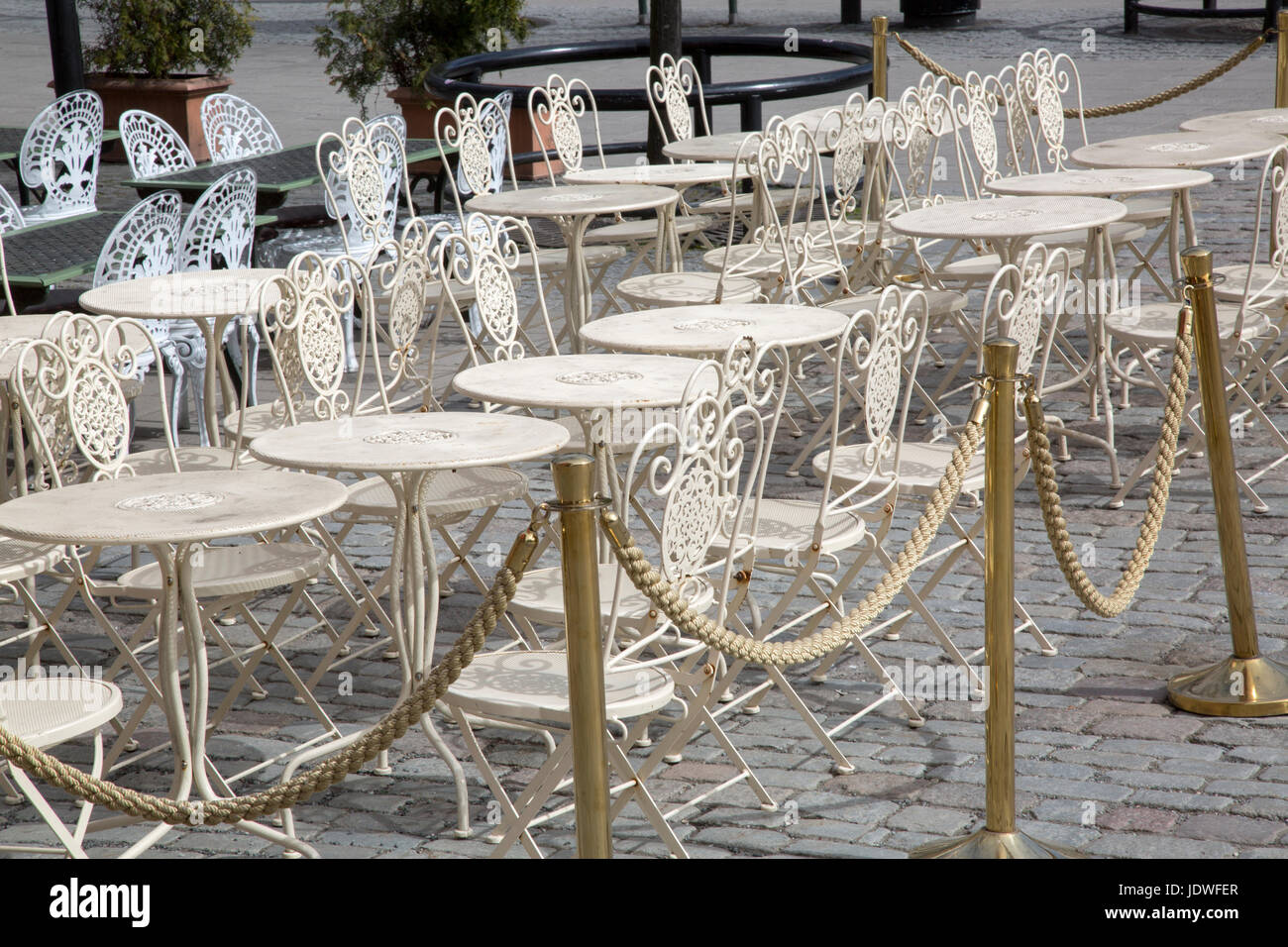 Cafe Table and Chairs, King’s Garden, Stockholm, Sweden Stock Photo - Alamy