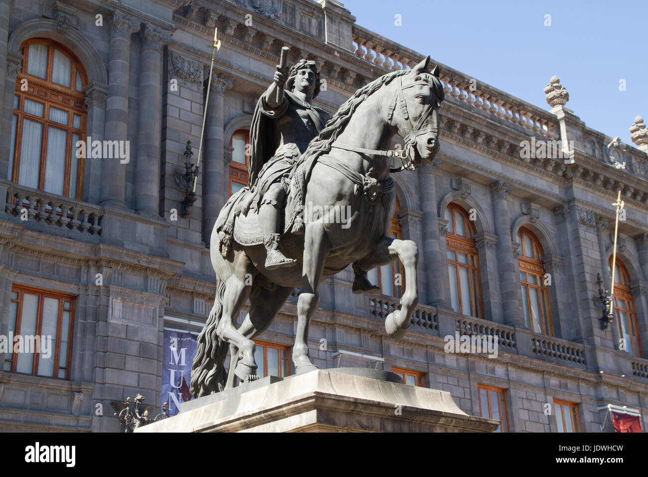 Plaza manuel tolsa hi-res stock photography and images - Alamy