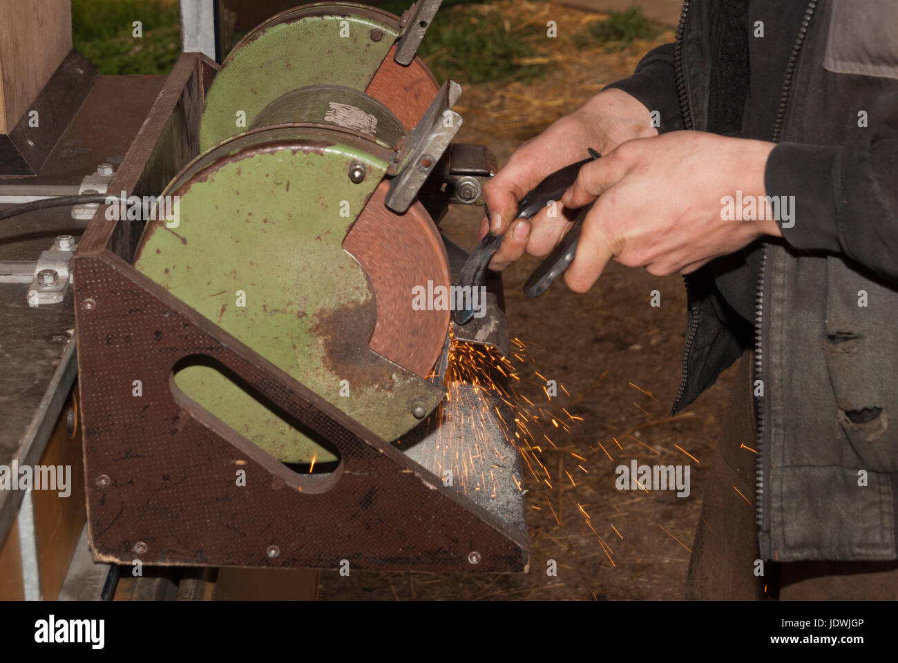 Hufschmied hi-res stock photography and images - Alamy