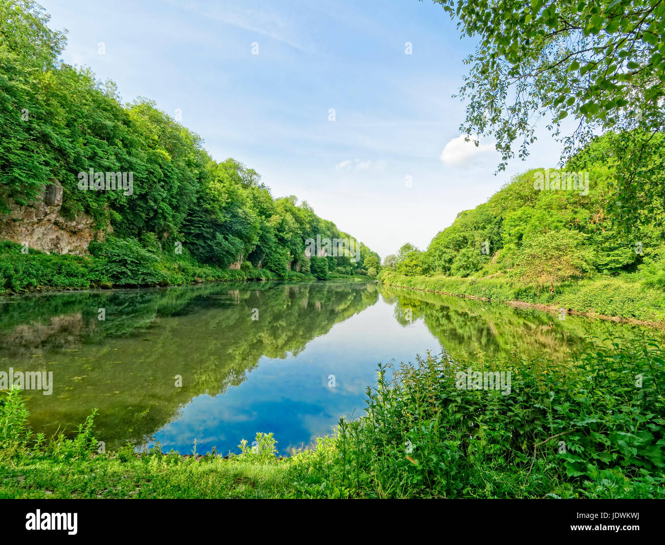Creswell crags lake hi-res stock photography and images - Alamy