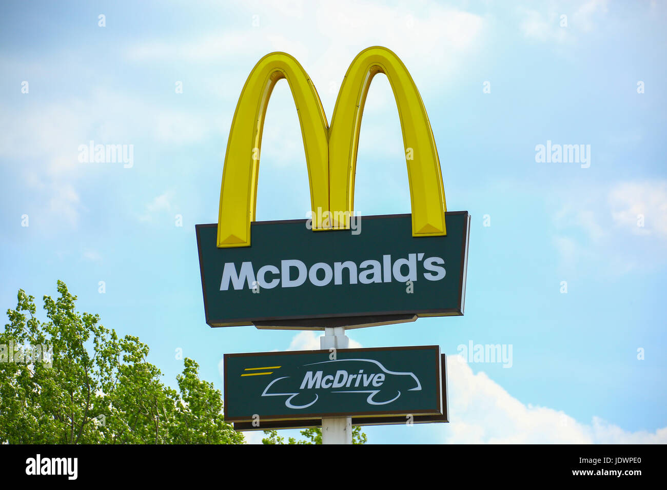 McDonalds restaurant logos Stock Photo - Alamy