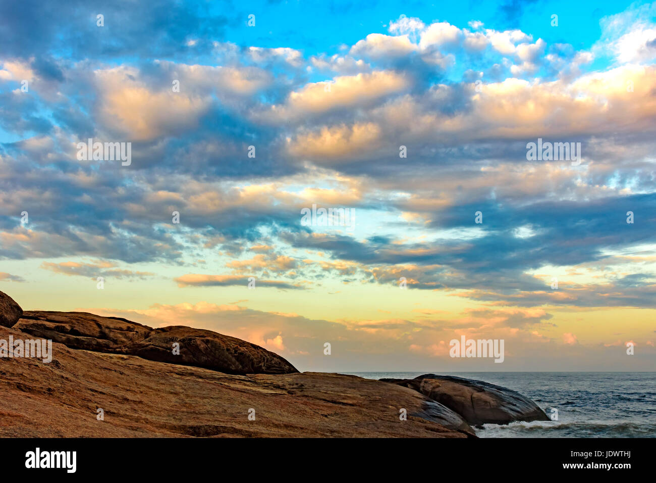 Tropical sunrise at Ipanema beach in Rio de Janeiro Stock Photo - Alamy