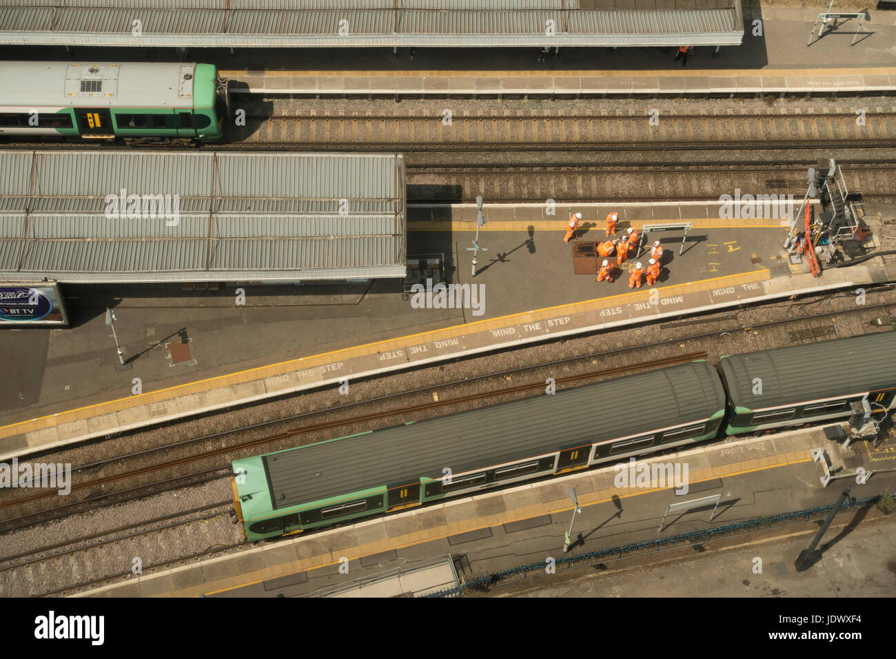 Train track Workers Stock Photo - Alamy