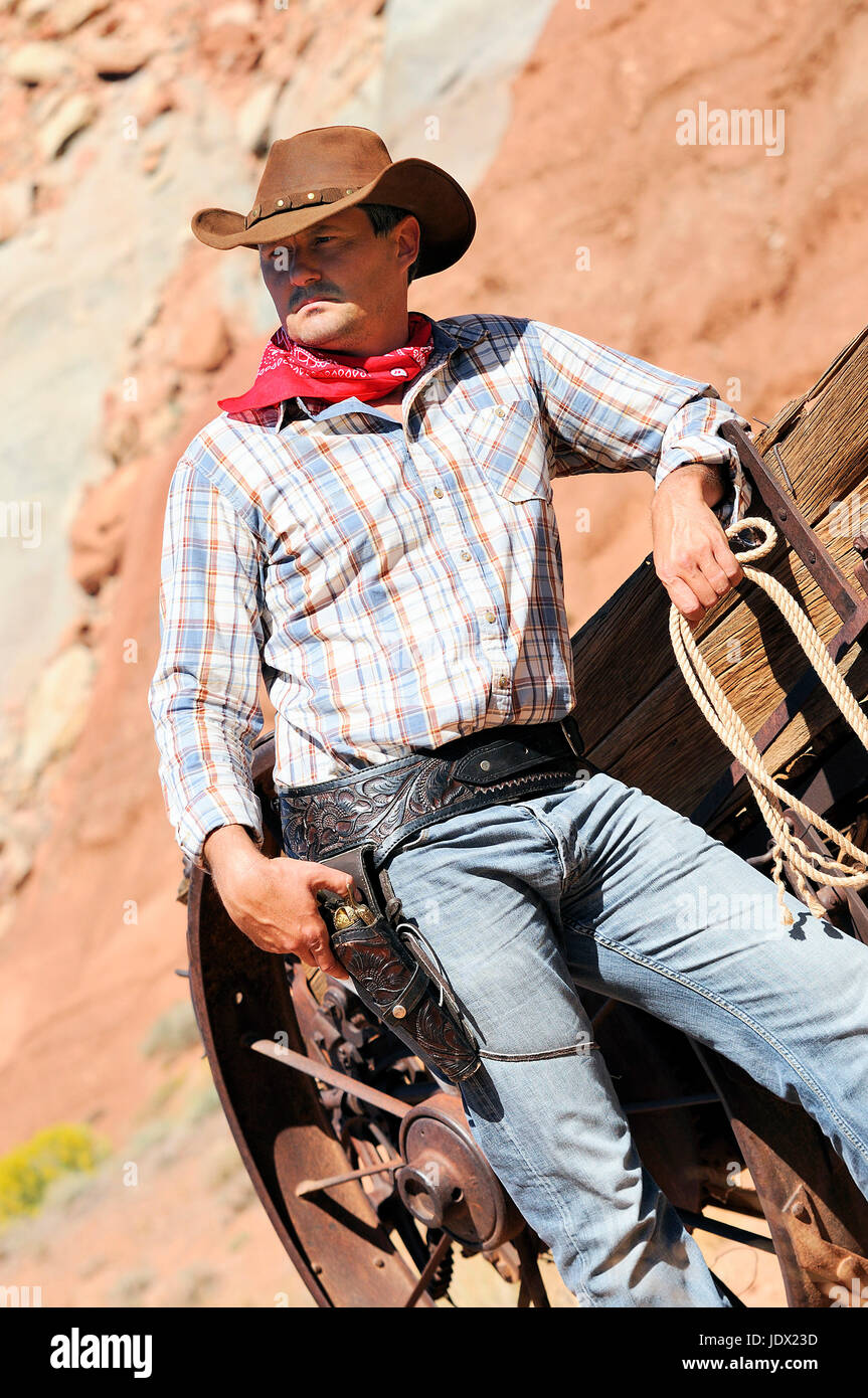 SOUTh WEST - A cowboy takes time to rest and reflect Stock Photo - Alamy