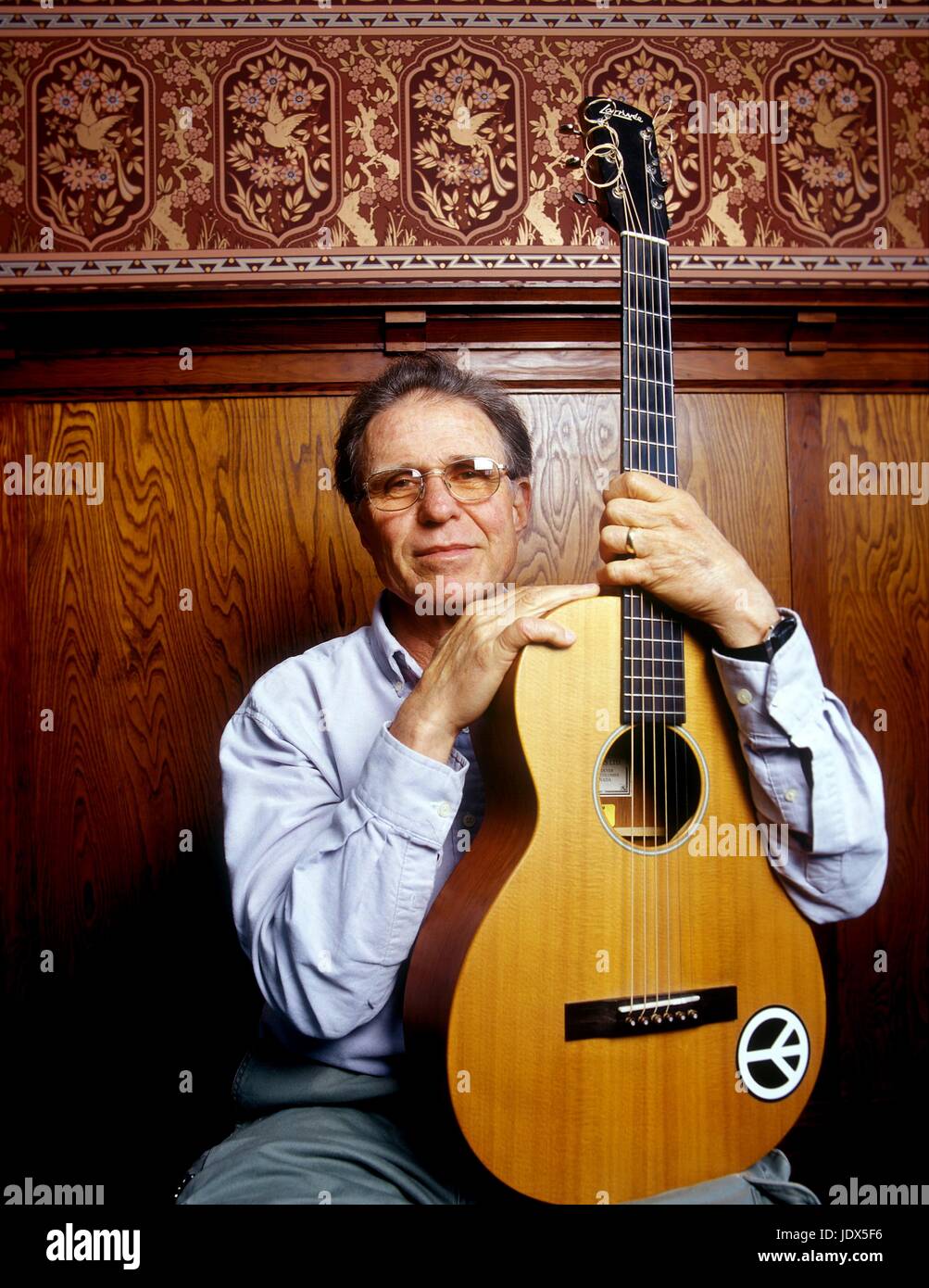 Joe mcdonald hi-res stock photography and images - Alamy