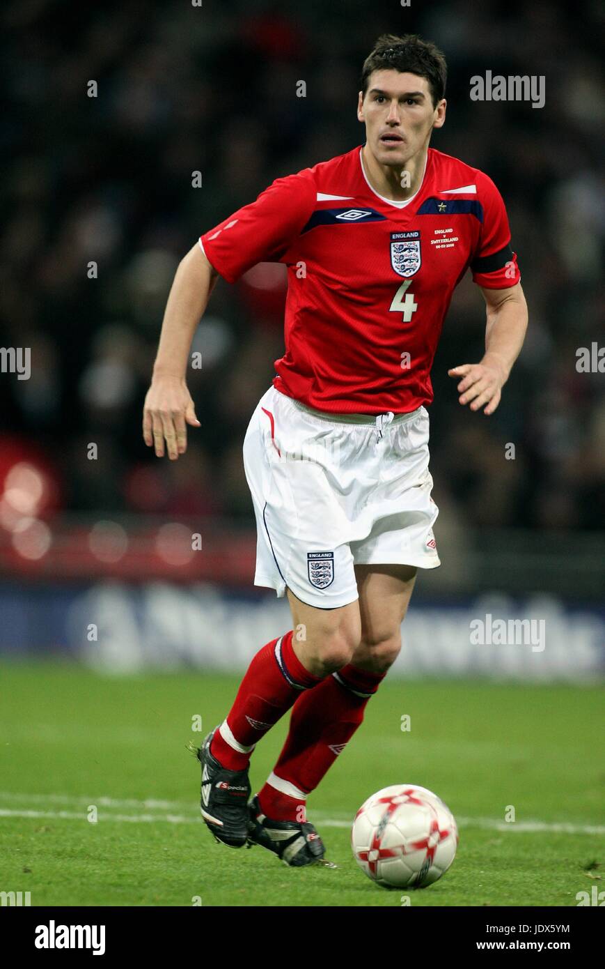 GARETH BARRY ENGLAND & ASTON VILLA FC WEMBLEY STADIUM LONDON ENGLAND 06 ...