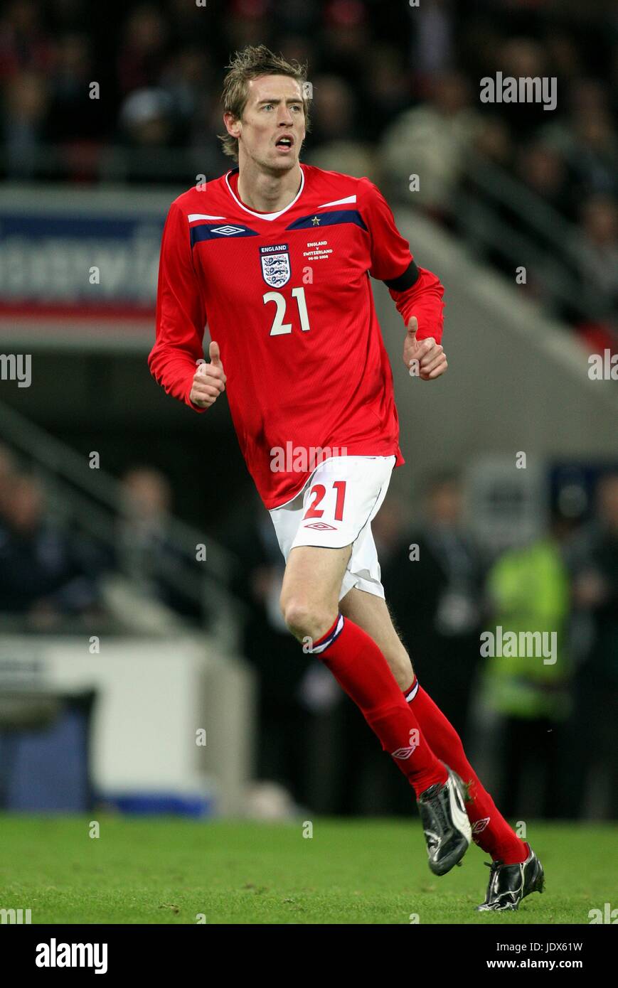 PETER CROUCH ENGLAND & LIVERPOOL FC WEMBLEY STADIUM LONDON ENGLAND 06 ...