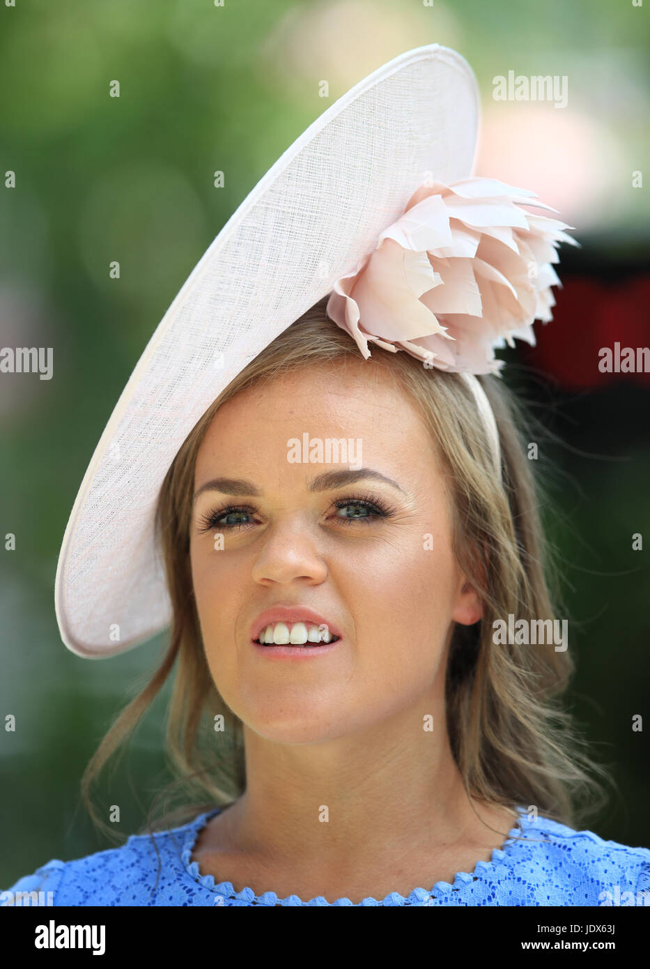 Eleanor Simmonds OBE presents the trophy for the Queen Mary Stakes ...