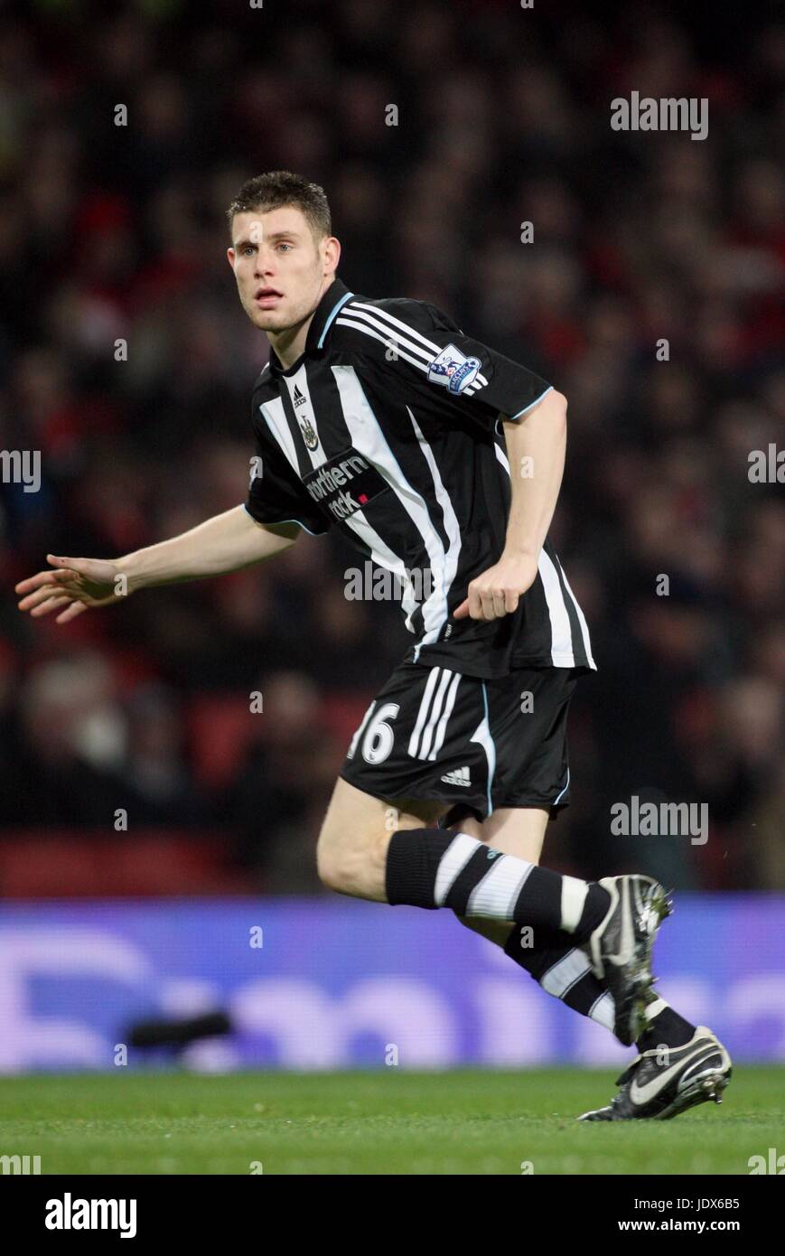 James milner newcastle united fc hi-res stock photography and images ...