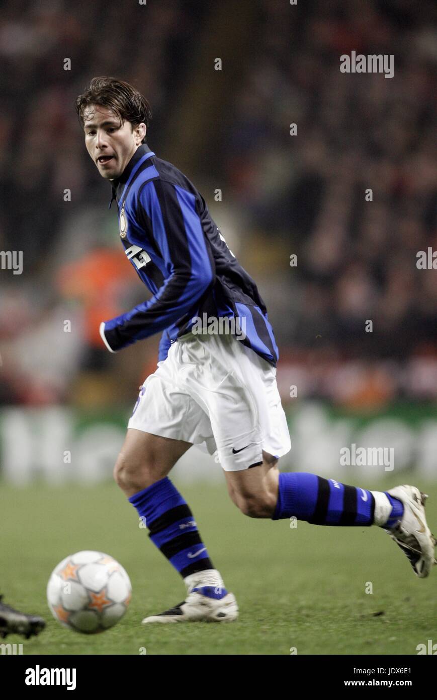 Inter fc hi-res stock photography and images - Alamy