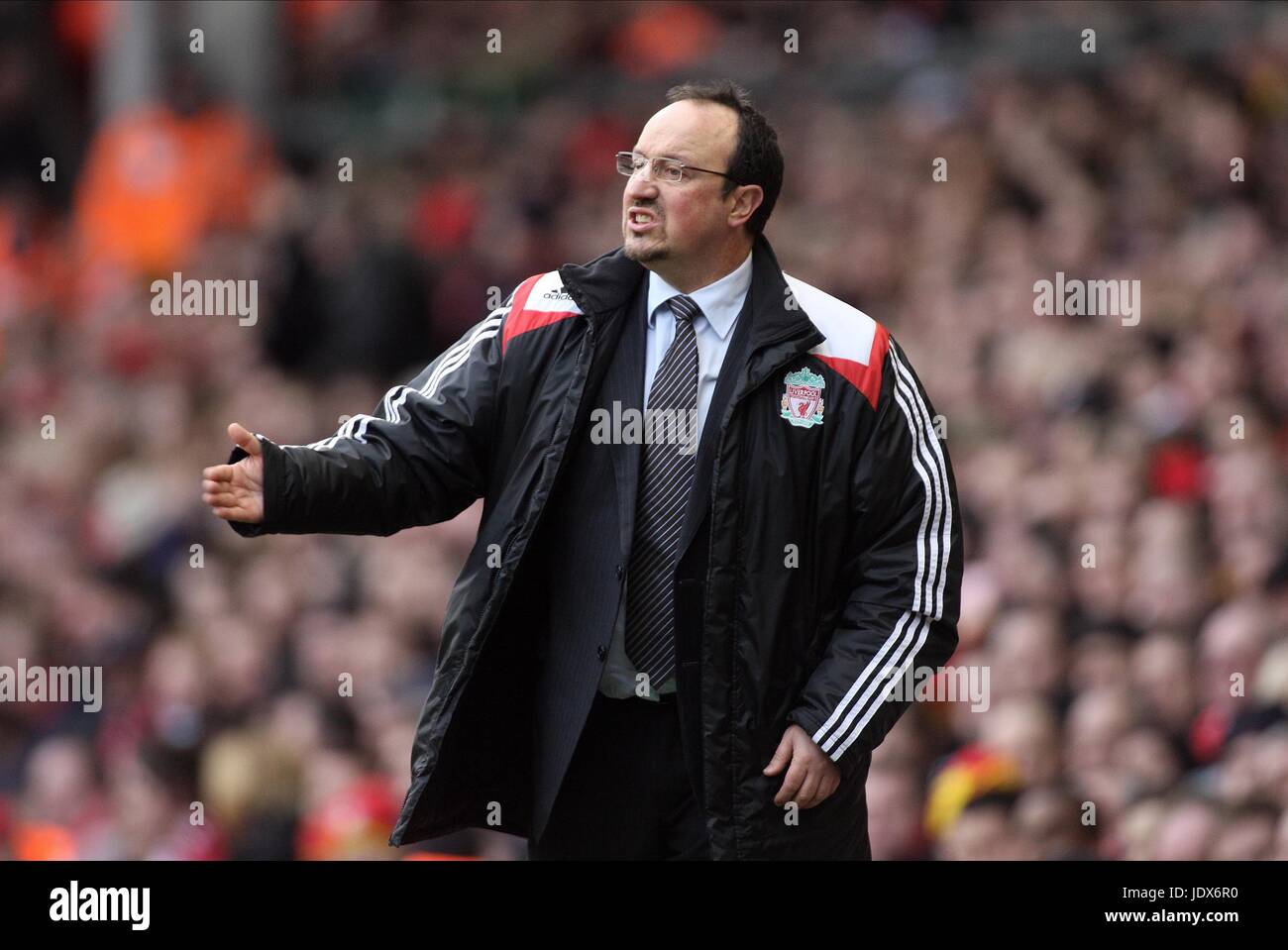 Benitez rafa bench hi-res stock photography and images - Alamy