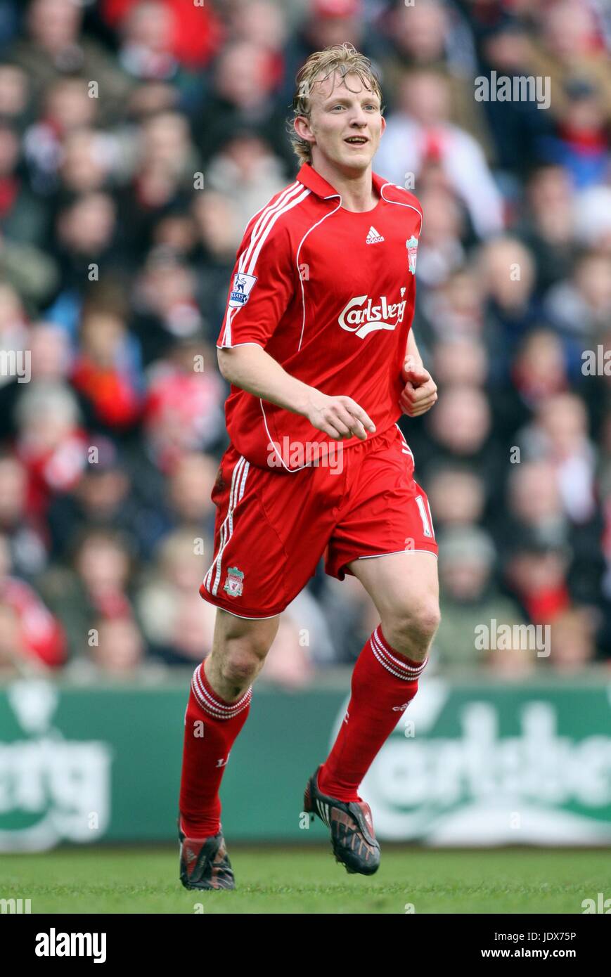 Dirk kuyt liverpool fc anfield hi-res stock photography and images - Alamy