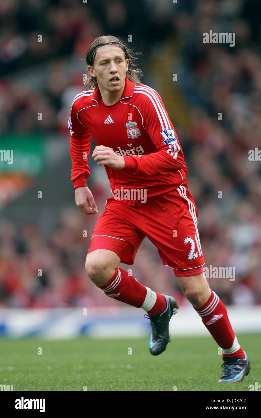 Lucas leiva liverpool 2008 hi-res stock photography and images - Alamy