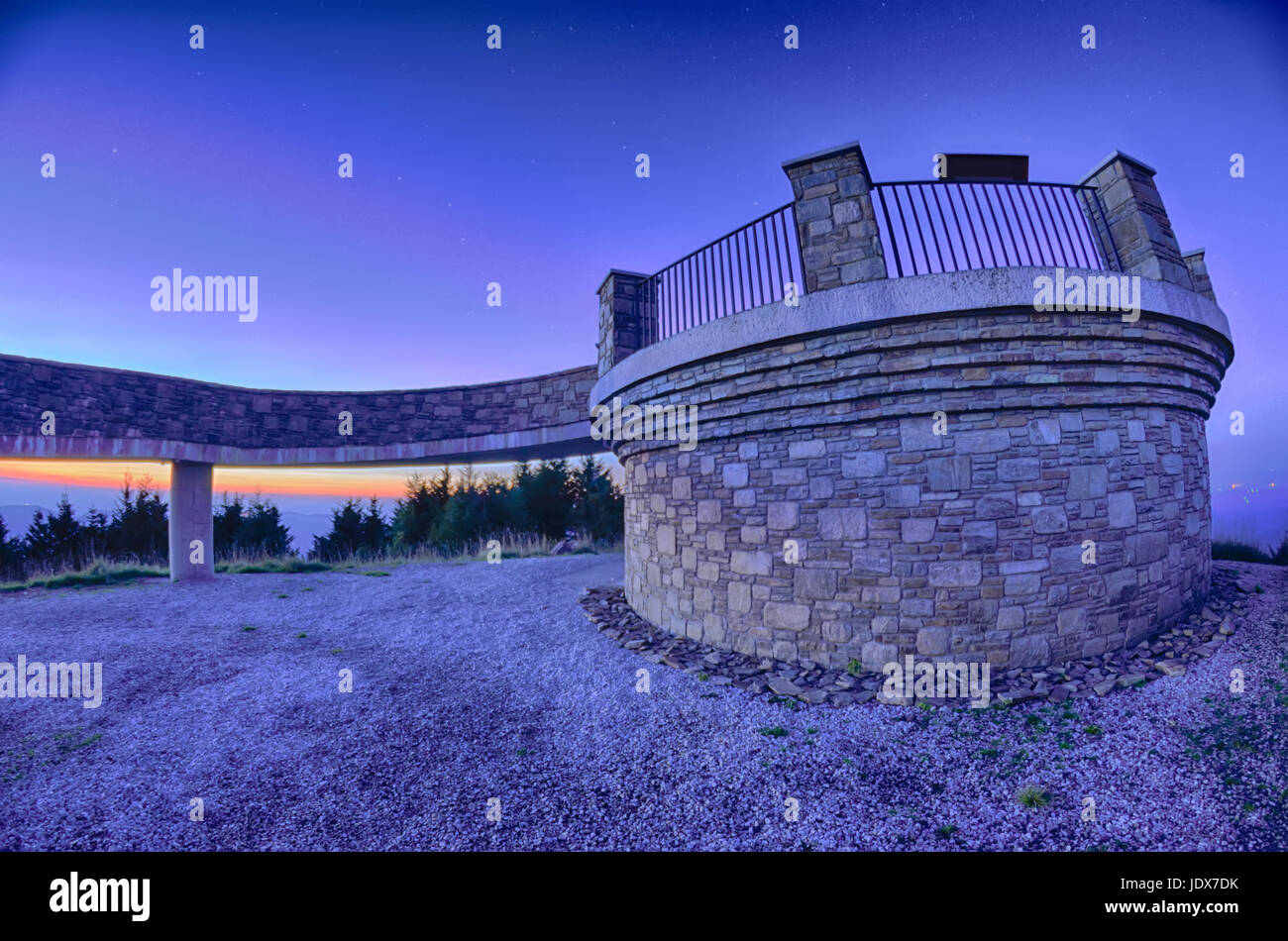 Mount mitchell state park road hi-res stock photography and images - Alamy