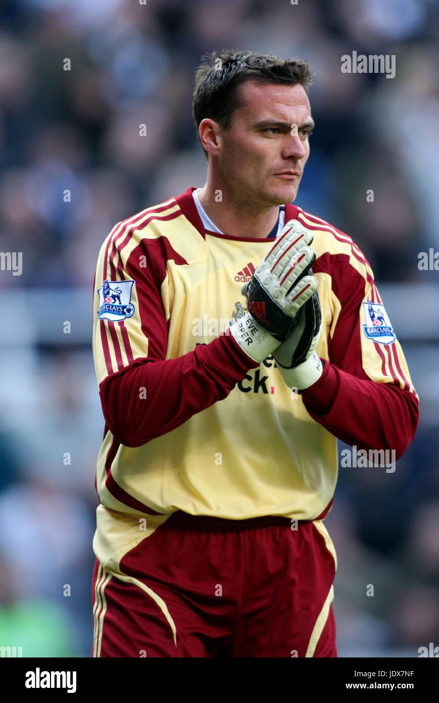 STEVE HARPER NEWCASTLE UNITED FC ST.JAMES PARK NEWCASTLE ENGLAND 01 ...