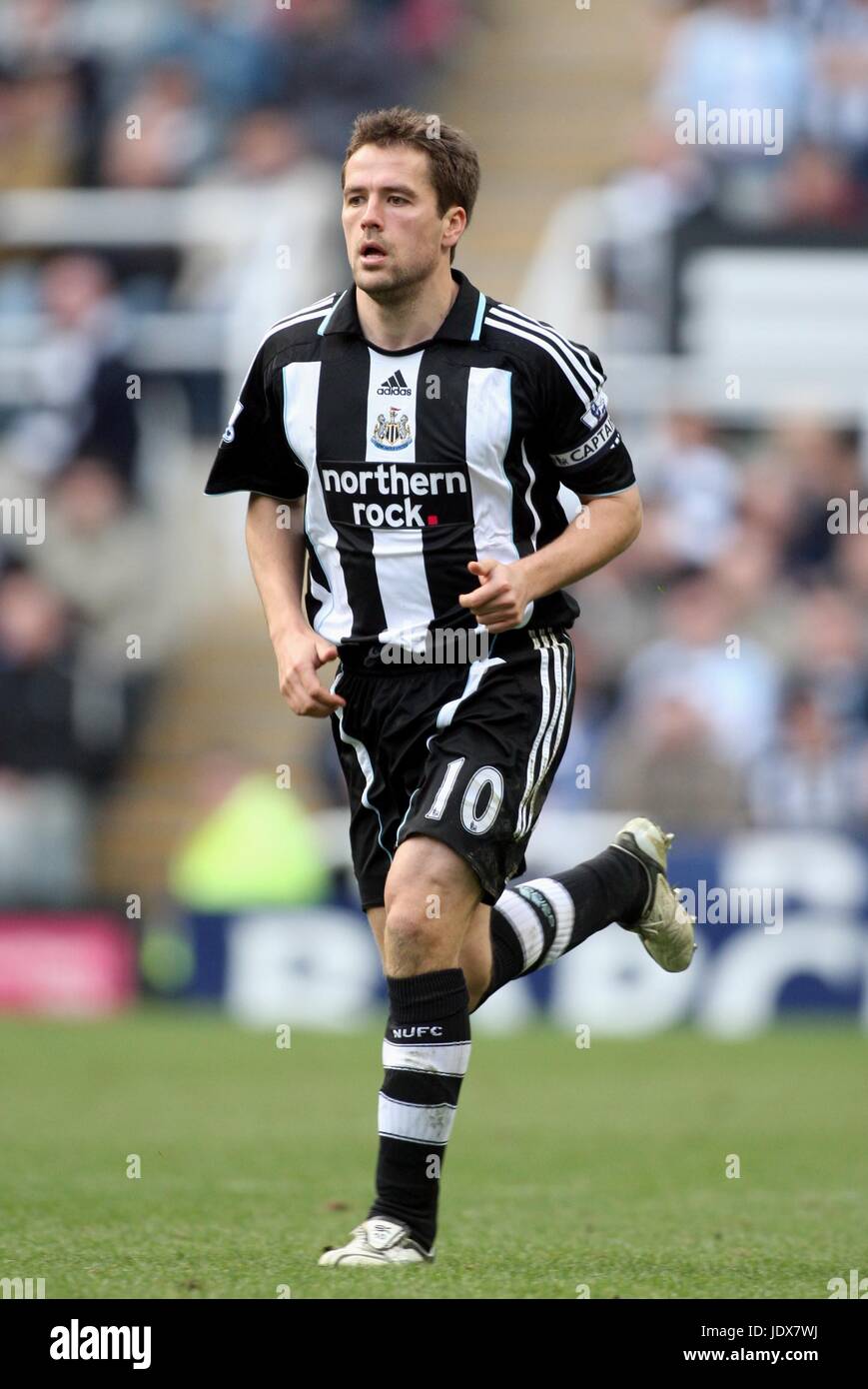 MICHAEL OWEN NEWCASTLE UNITED FC ST.JAMES PARK NEWCASTLE ENGLAND 01 ...