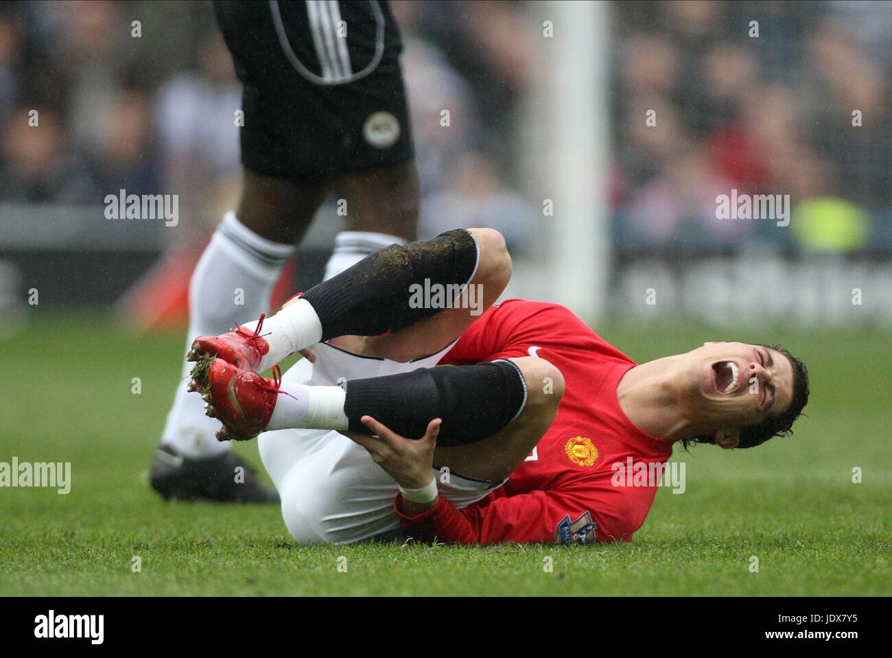 CRISTIANO RONALDO GETS CROCKED DERBY COUNTY V MANCHESTER UTD PRIDE PARK ...