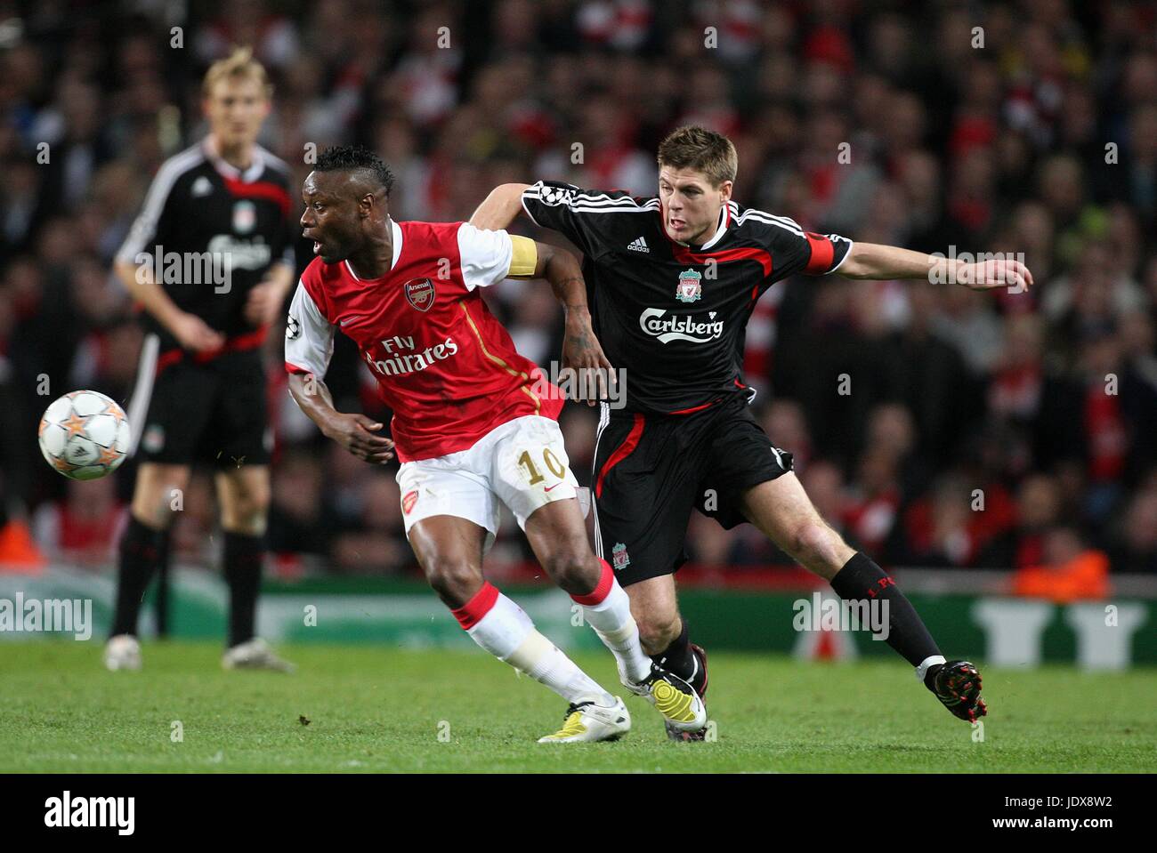 William gallas arsenal 2008 hi-res stock photography and images - Alamy