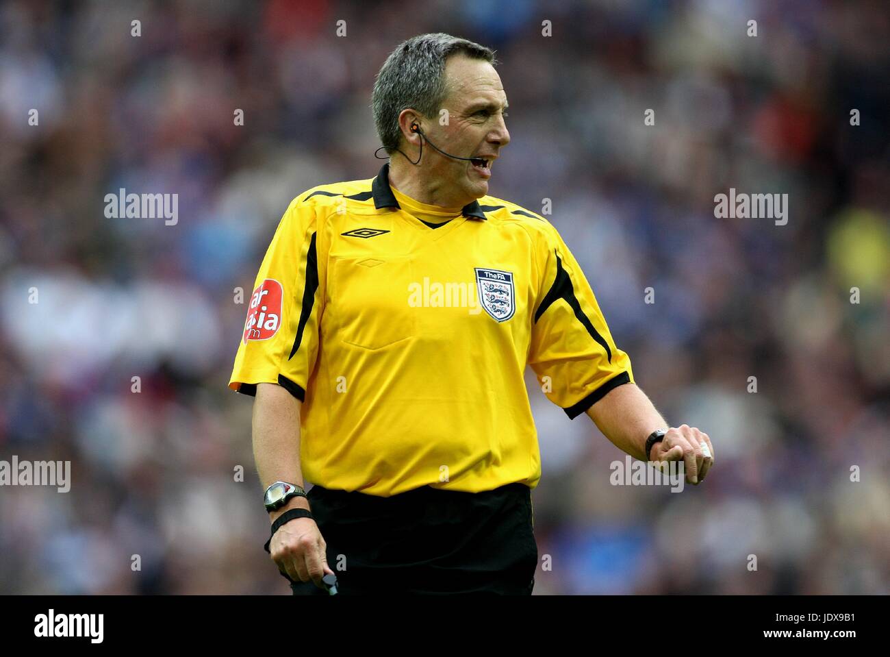 Referee alan wiley hi-res stock photography and images - Alamy