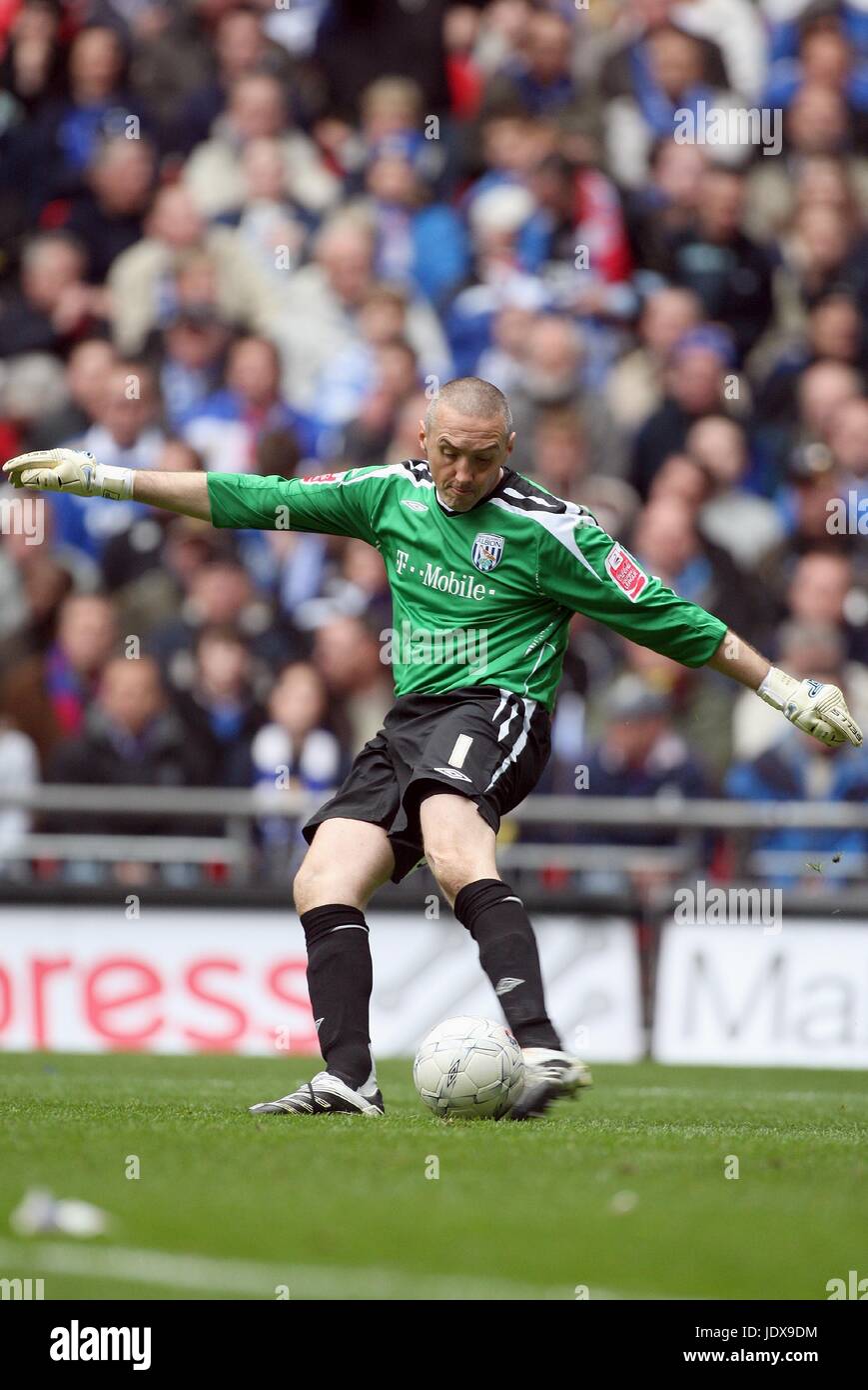 DEAN KIELY WEST BROMWICH ALBION FC WEMBLEY STADIUM LONDON ENGLAND 05 ...