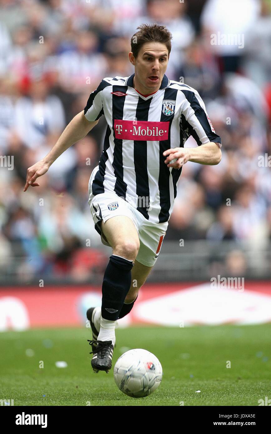 ZOLTAN GERA WEST BROMWICH ALBION FC WEMBLEY STADIUM LONDON ENGLAND 05 April 2008 Stock Photo - Alamy