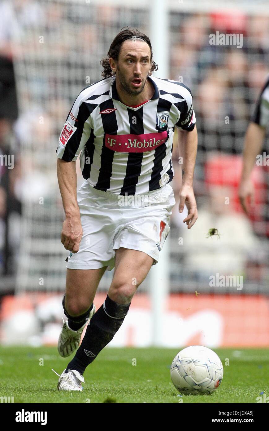 JONATHAN GREENING WEST BROMWICH ALBION FC WEMBLEY STADIUM LONDON ...