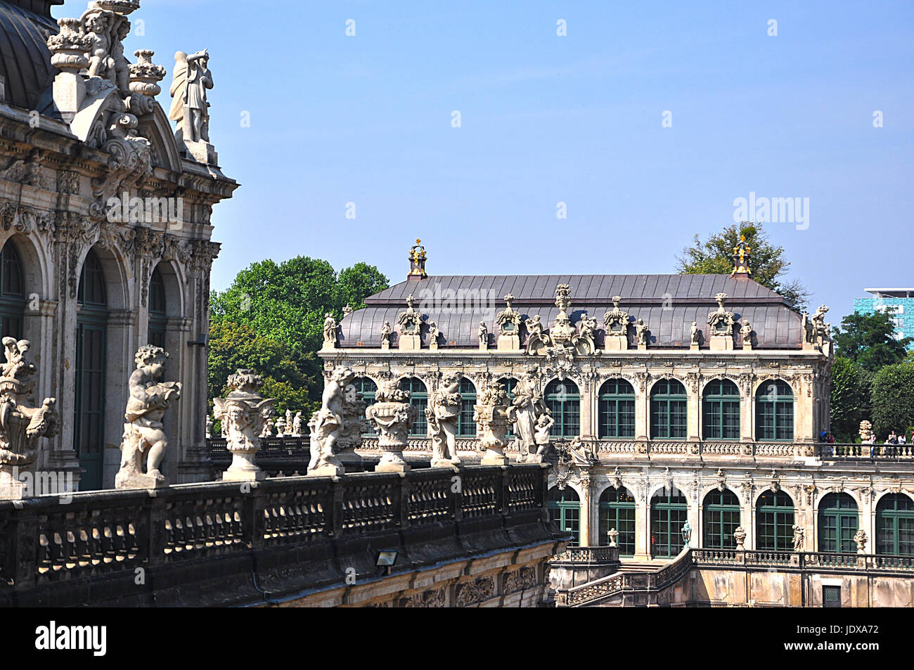 Old kennels hi-res stock photography and images - Alamy