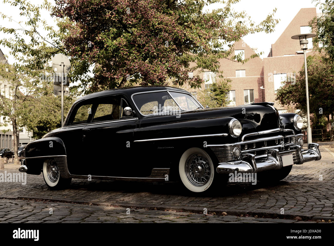 Old sedan hi-res stock photography and images - Alamy