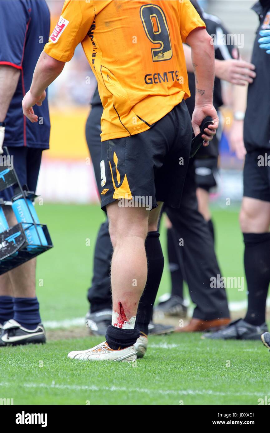 The city is leg hi-res stock photography and images - Alamy