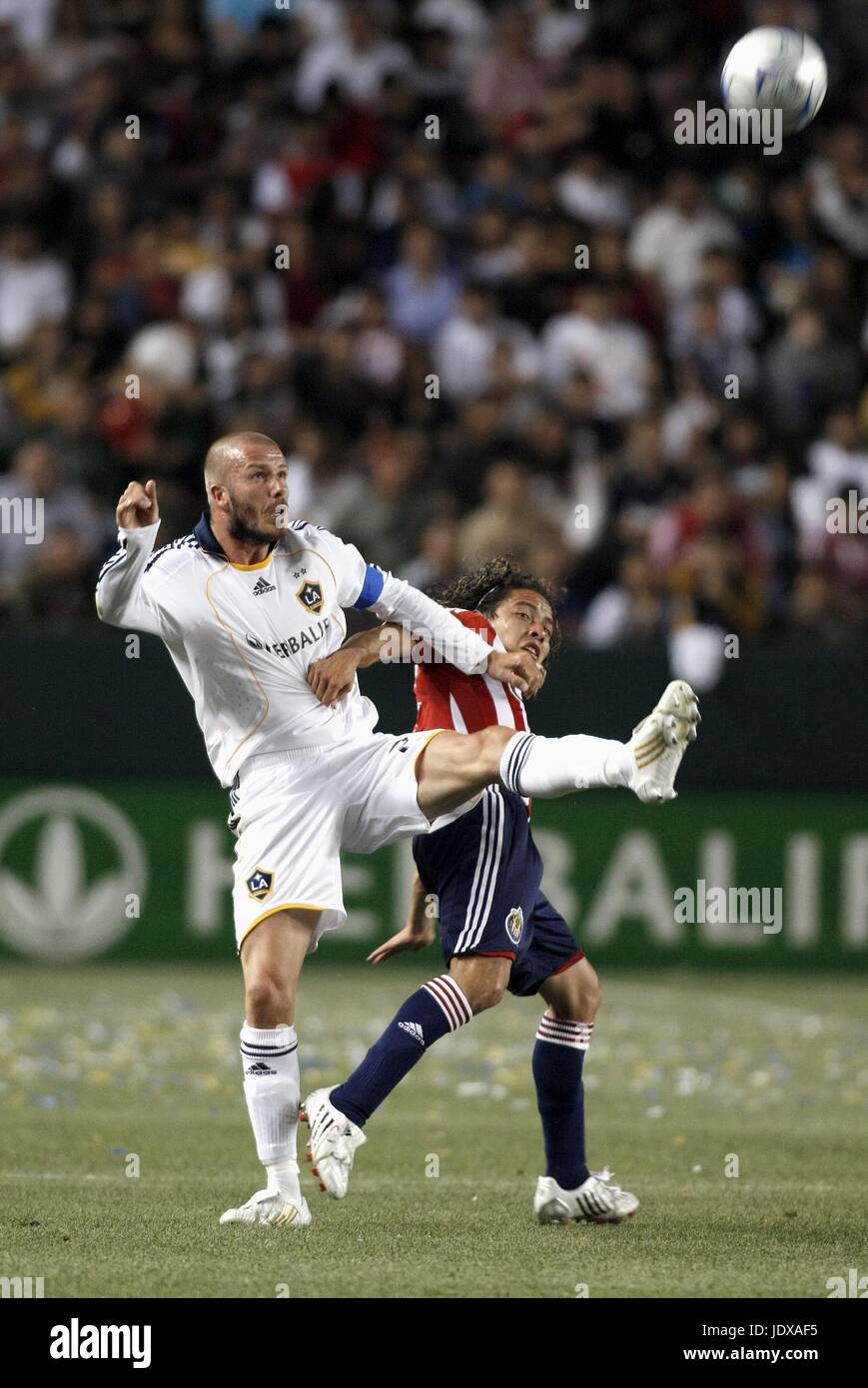 DAVID BECKHAM FRANCISCO MENDO LOS ANGELES GALAXY V CHIVAS US HOME DEPOT ...